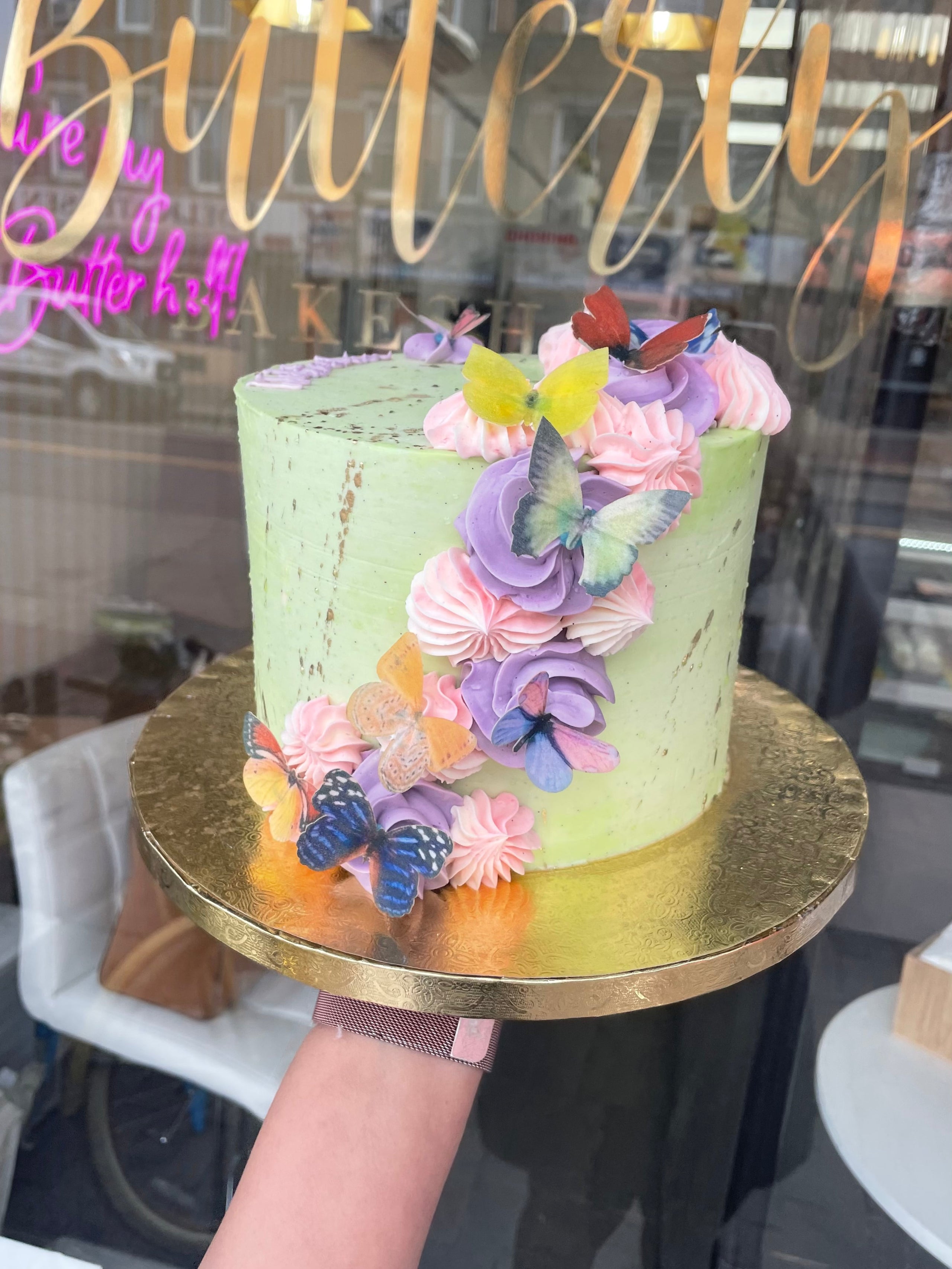 You make my Heart Flutter Cake